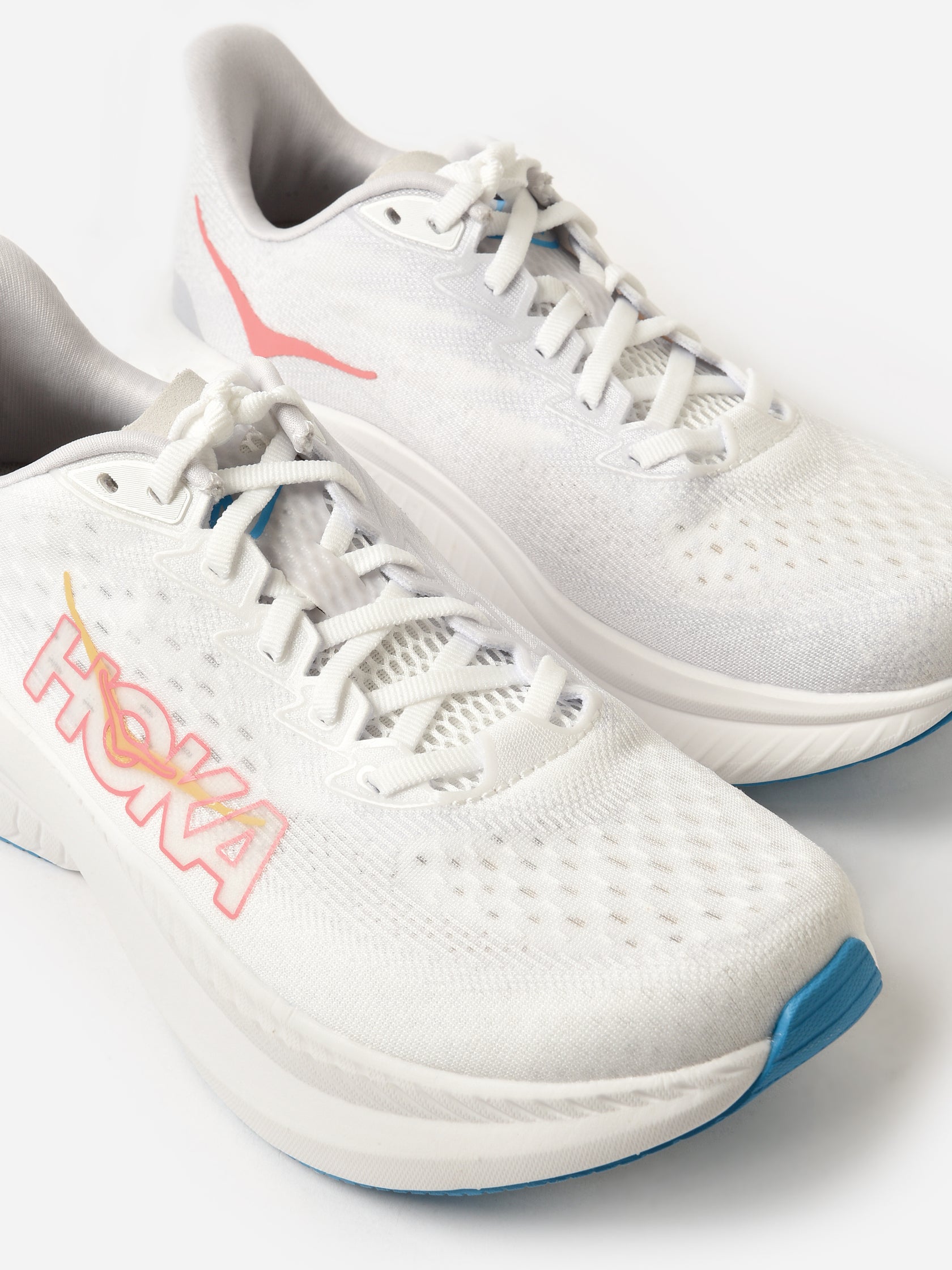 HOKA Women's Mach 6 Running Shoe | $140.00 | Saint Bernard