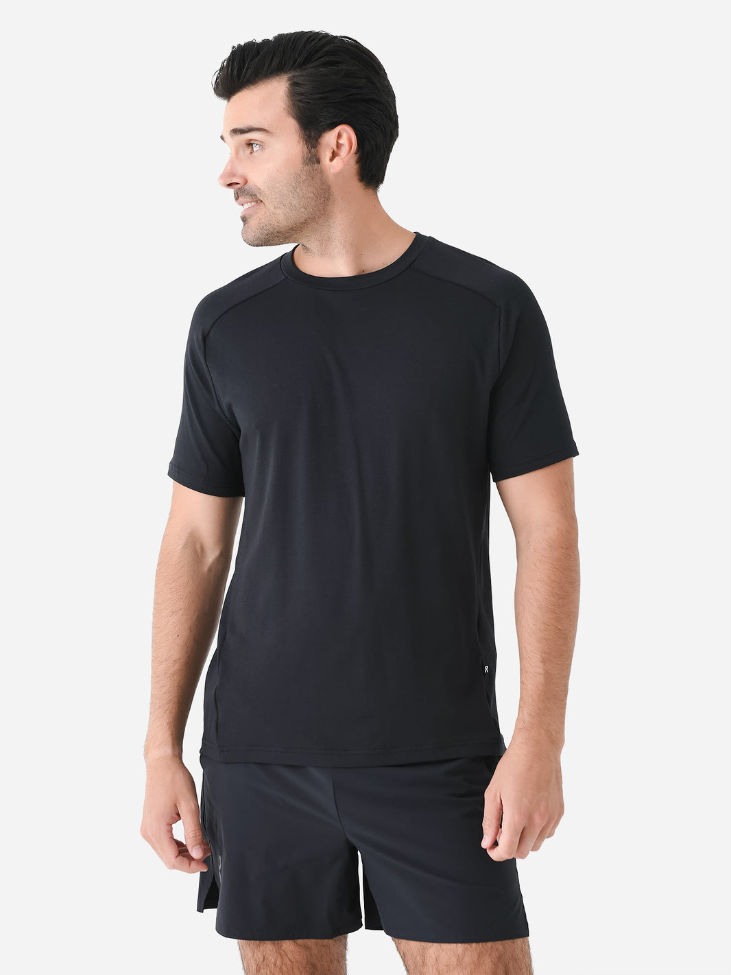 ON Men's Essential Short – saintbernard.com