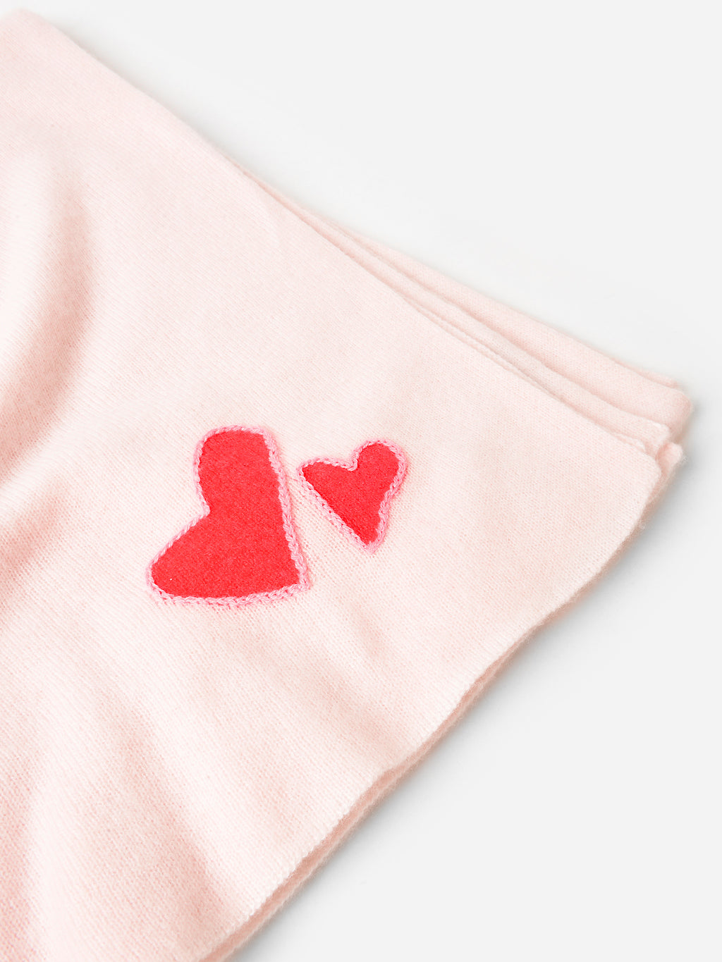 White + Warren Cashmere Embroidered Heart Travel Wrap – Saint Bernard