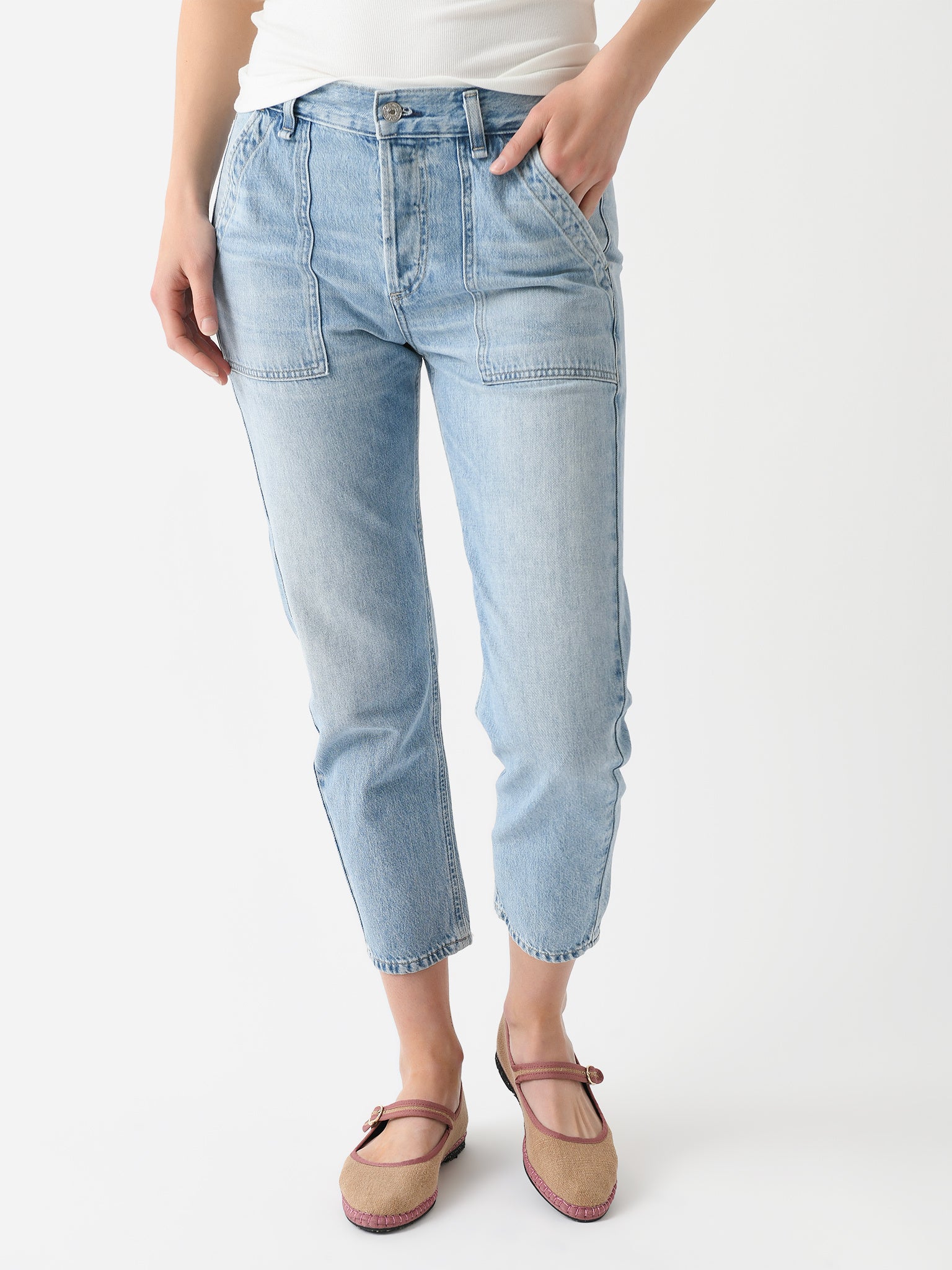 Citizens Of Humanity Women's Leah Cargo Jean | $258.00 | Saint Bernard