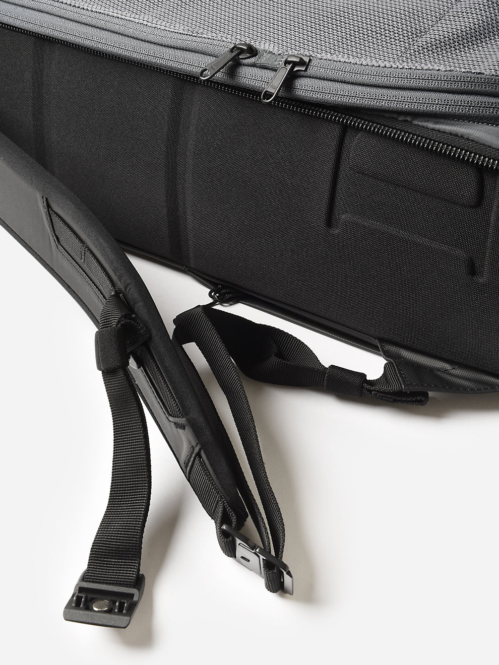 DB Journey Roamer 70L Split Duffel Bag – saintbernard.com