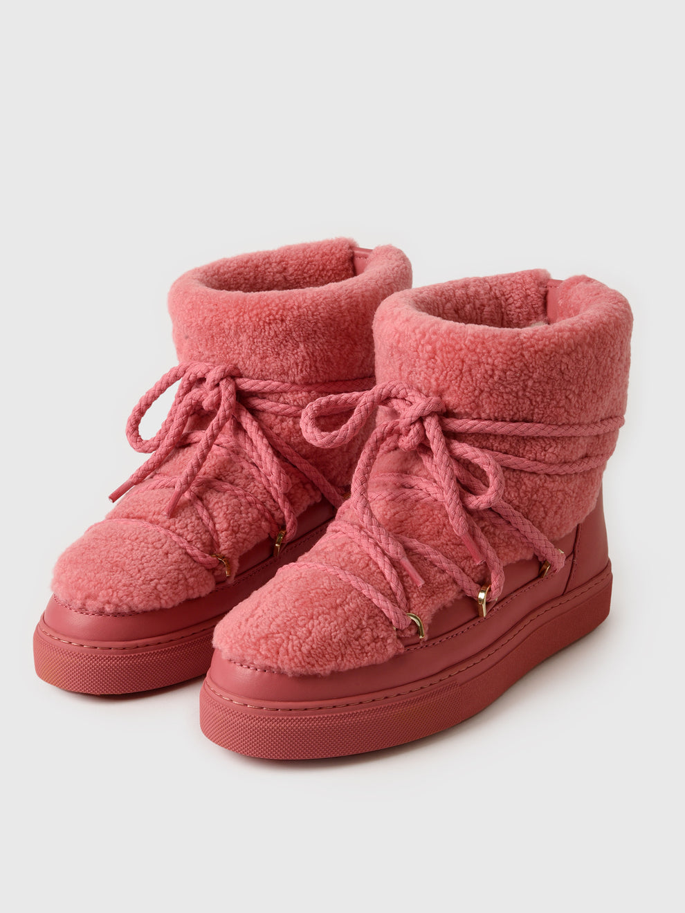 Inuikii Women's Curly Boot | $369.00 | Saint Bernard