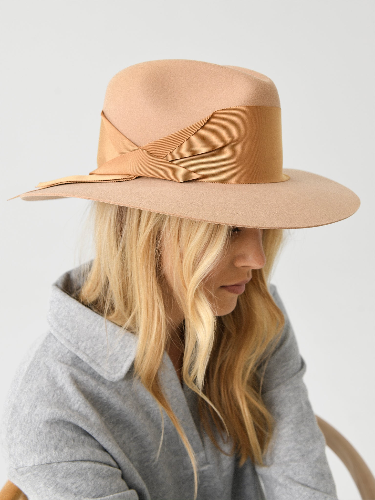 Freya Women's Gardenia Hat | $284.00 | Saint Bernard