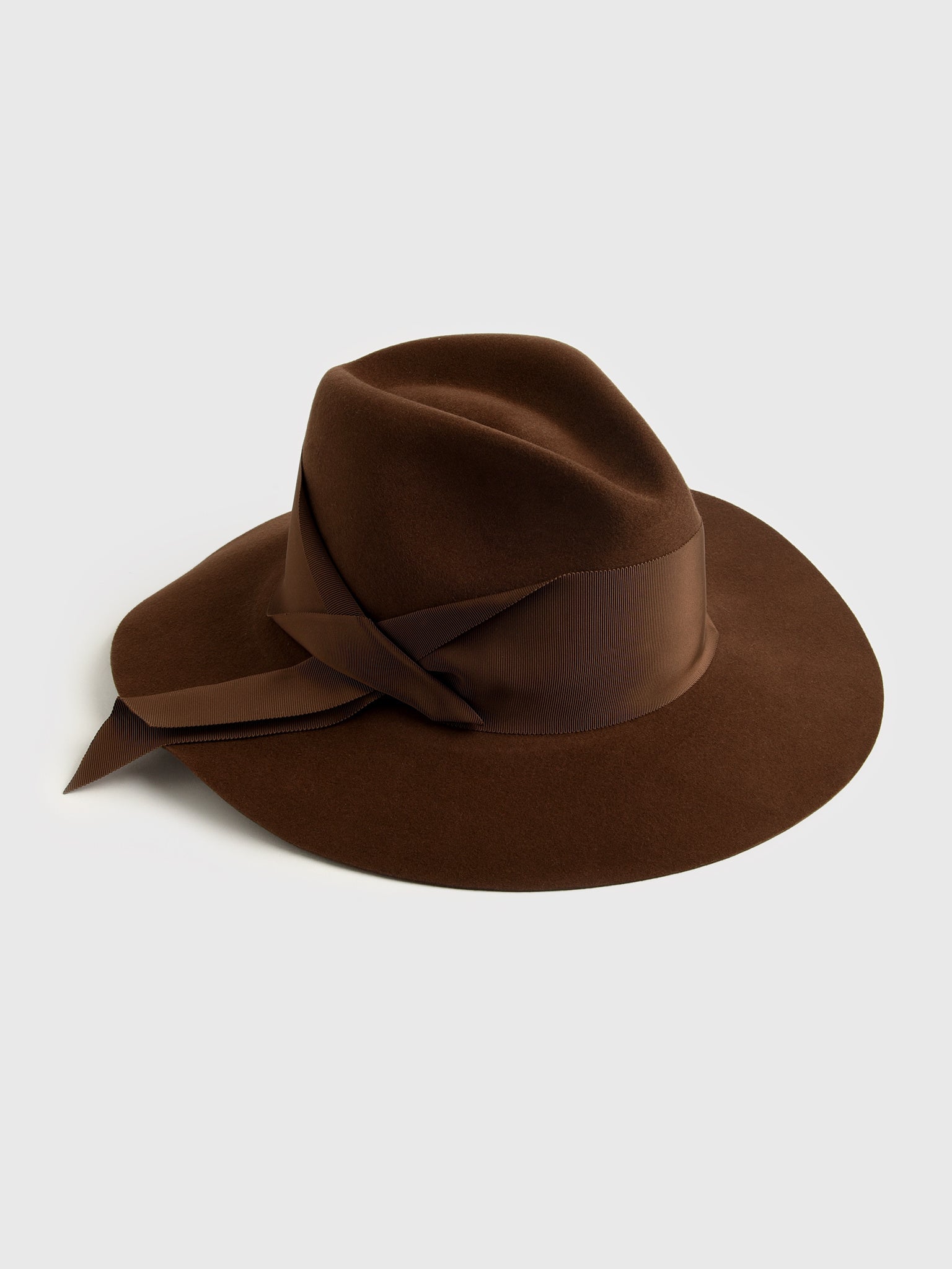 Freya Women's Gardenia Hat | $284.00 | Saint Bernard