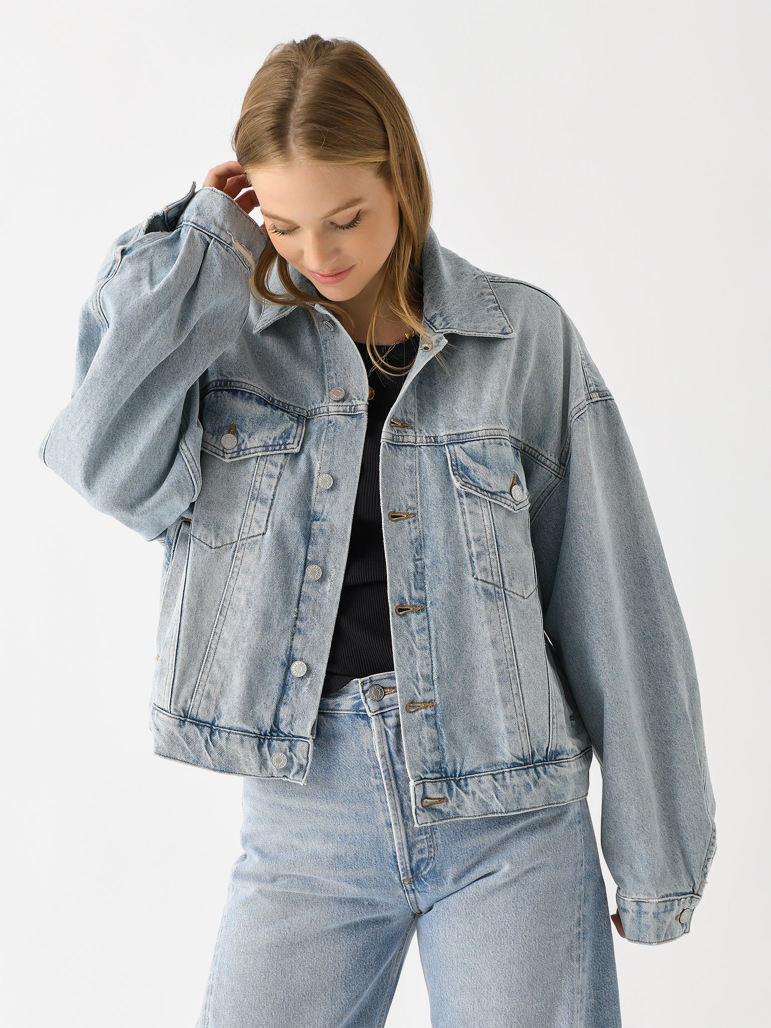 Agolde Women's Dalton Balloon Denim Jacket | $298.00 | Saint Bernard