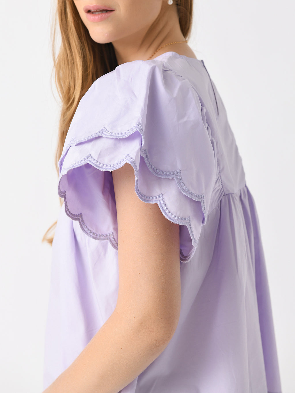English Factory Women's Scallop Hem Sleeve Top – Saint Bernard