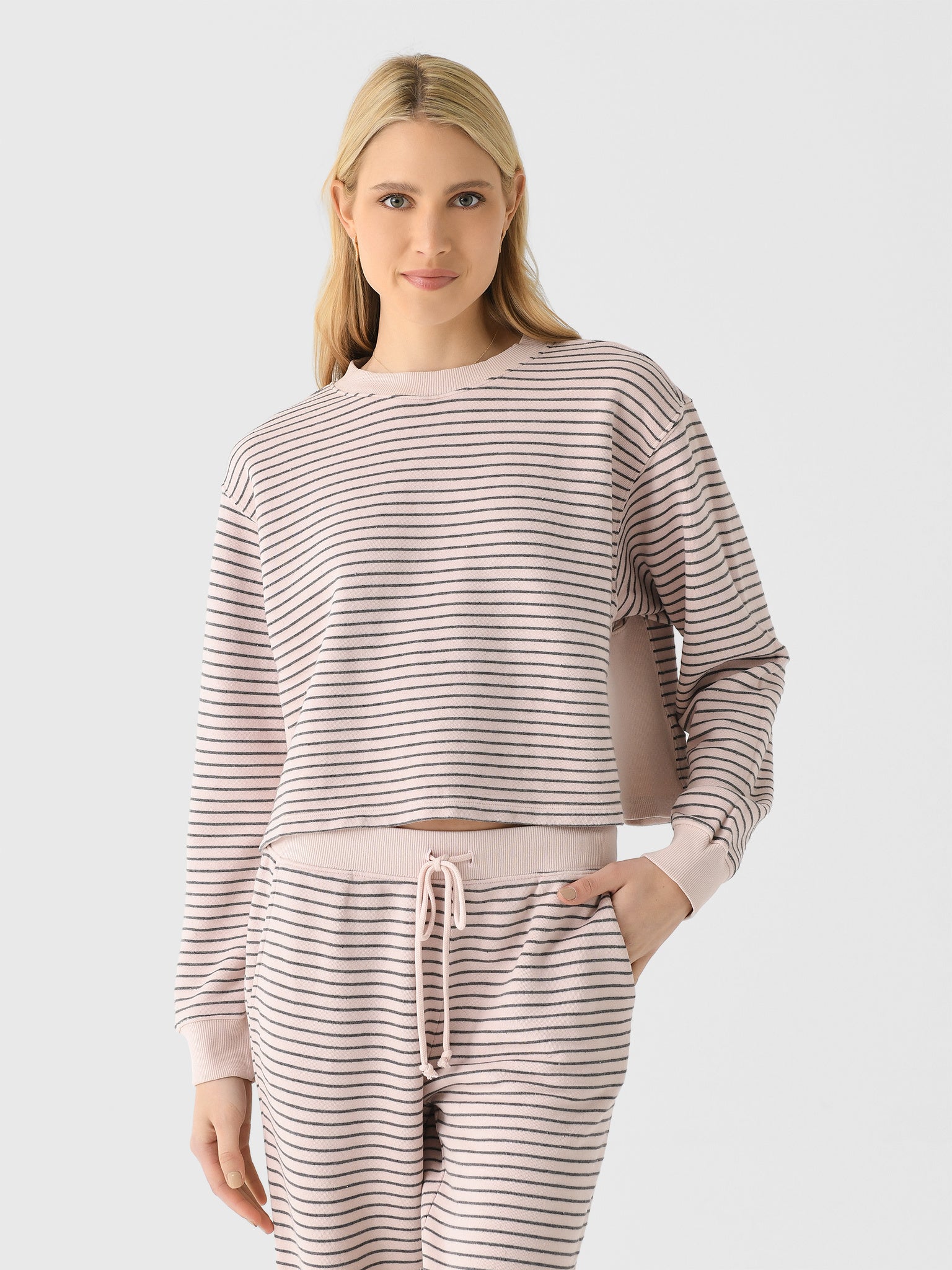 Velvet Women's Hutch Sweatshirt | $83.90 | Saint Bernard