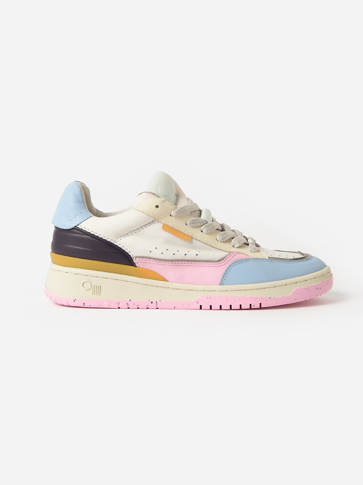 Oncept Women's Paris Sneaker – saintbernard.com