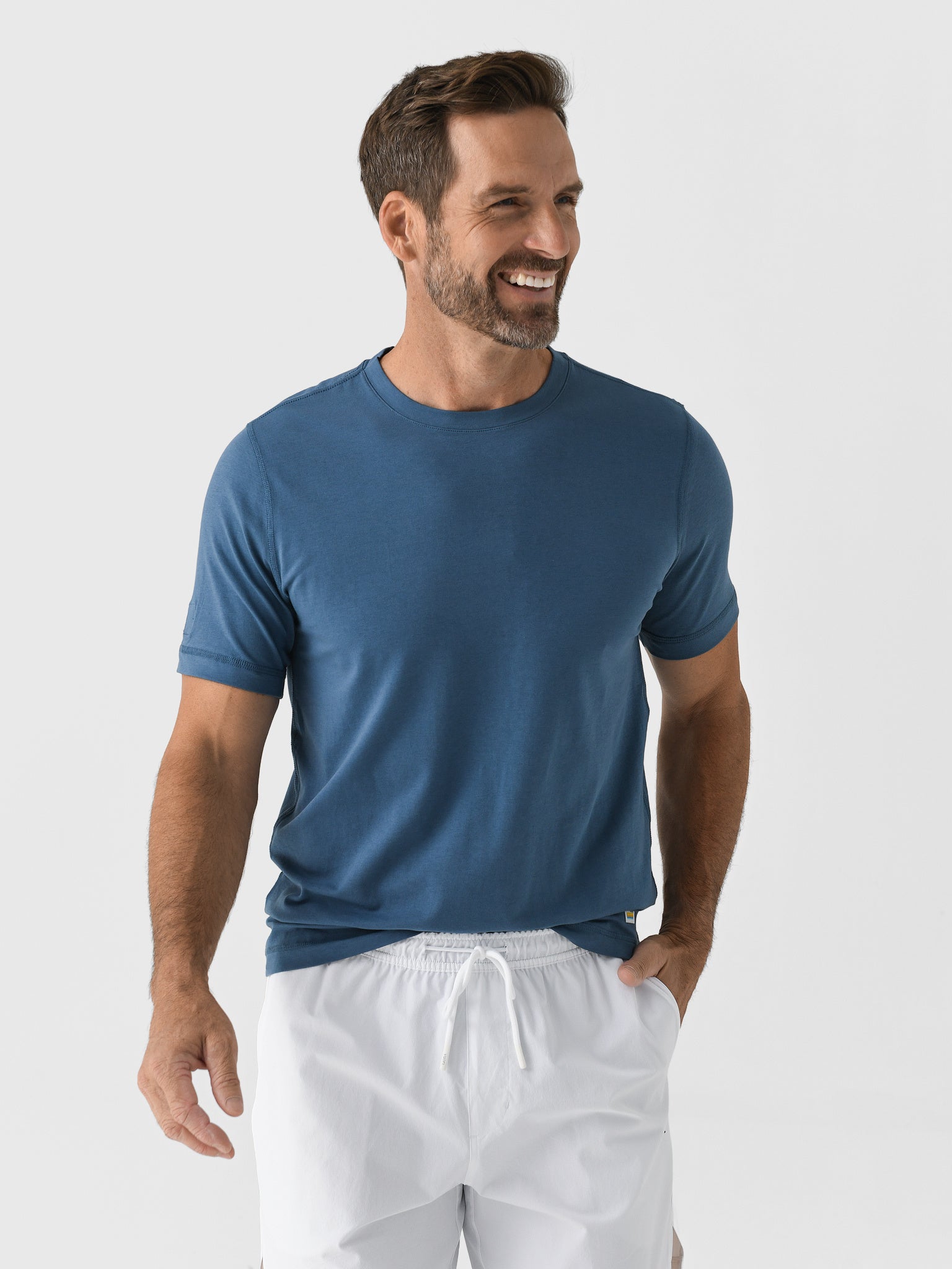 Johnnie-O Men's Dusty Henley Pullover | $148.00 | Saint Bernard