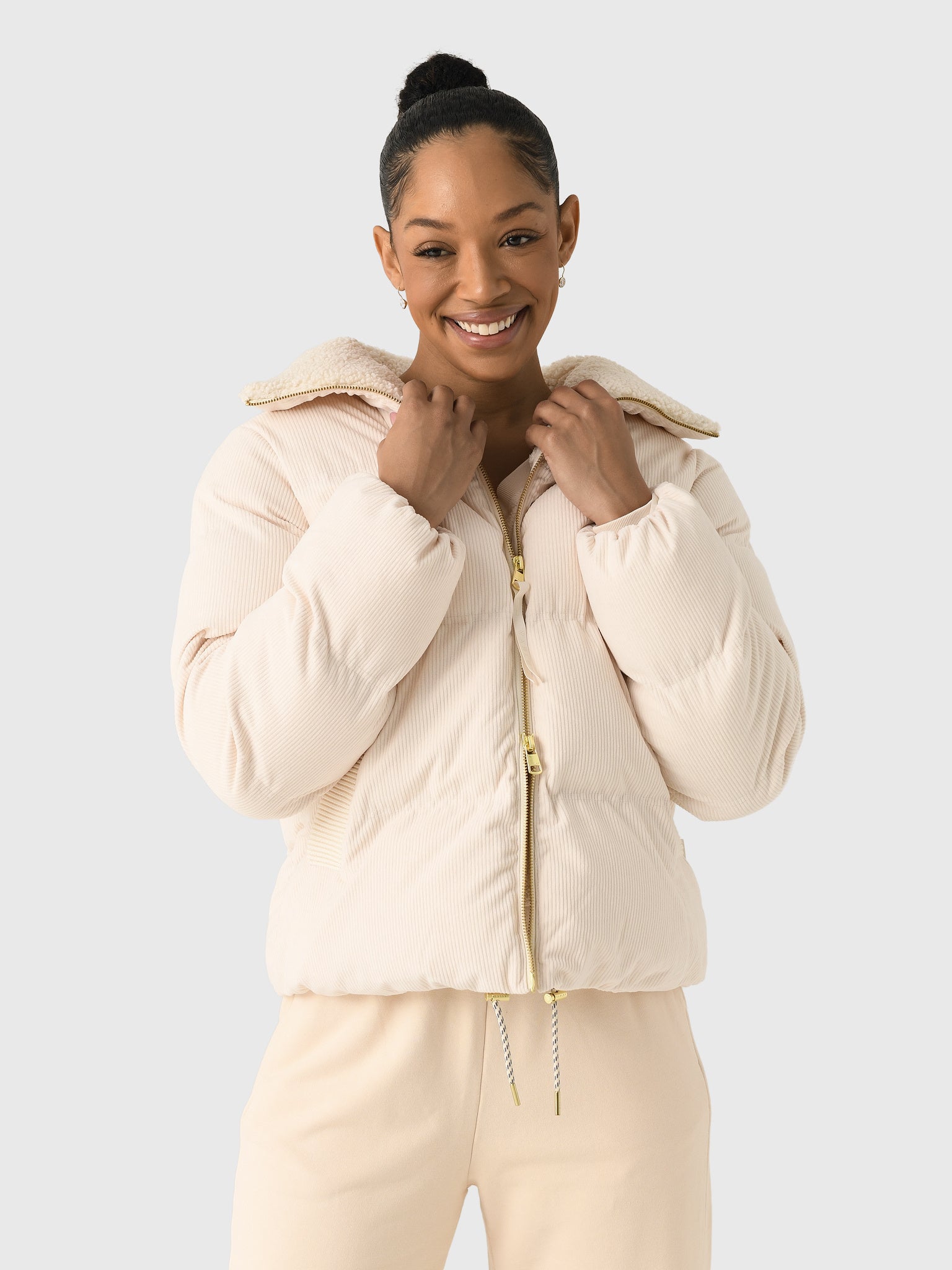 Varley Women's Brackley Cord Puffer Jacket – Saint Bernard