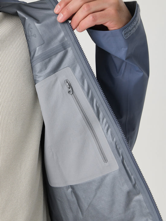 Arc`teryx Men's Beta SL Jacket | $500.00 | Saint Bernard