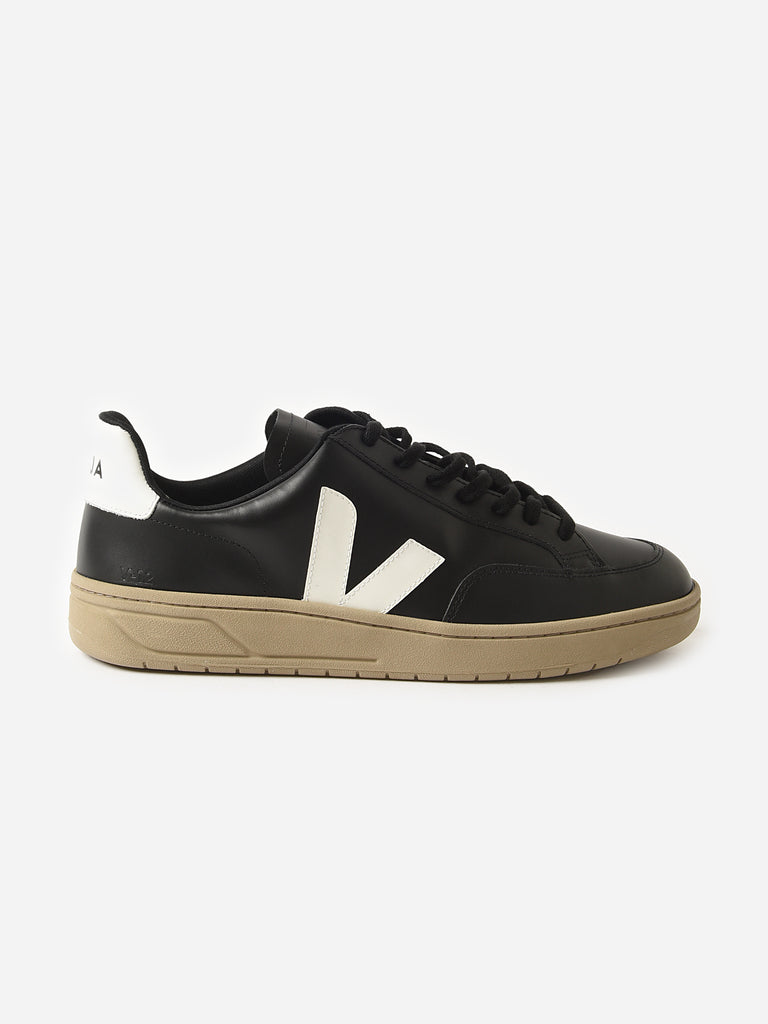 VEJA Men's V-12 Leather Sneaker – Saint Bernard