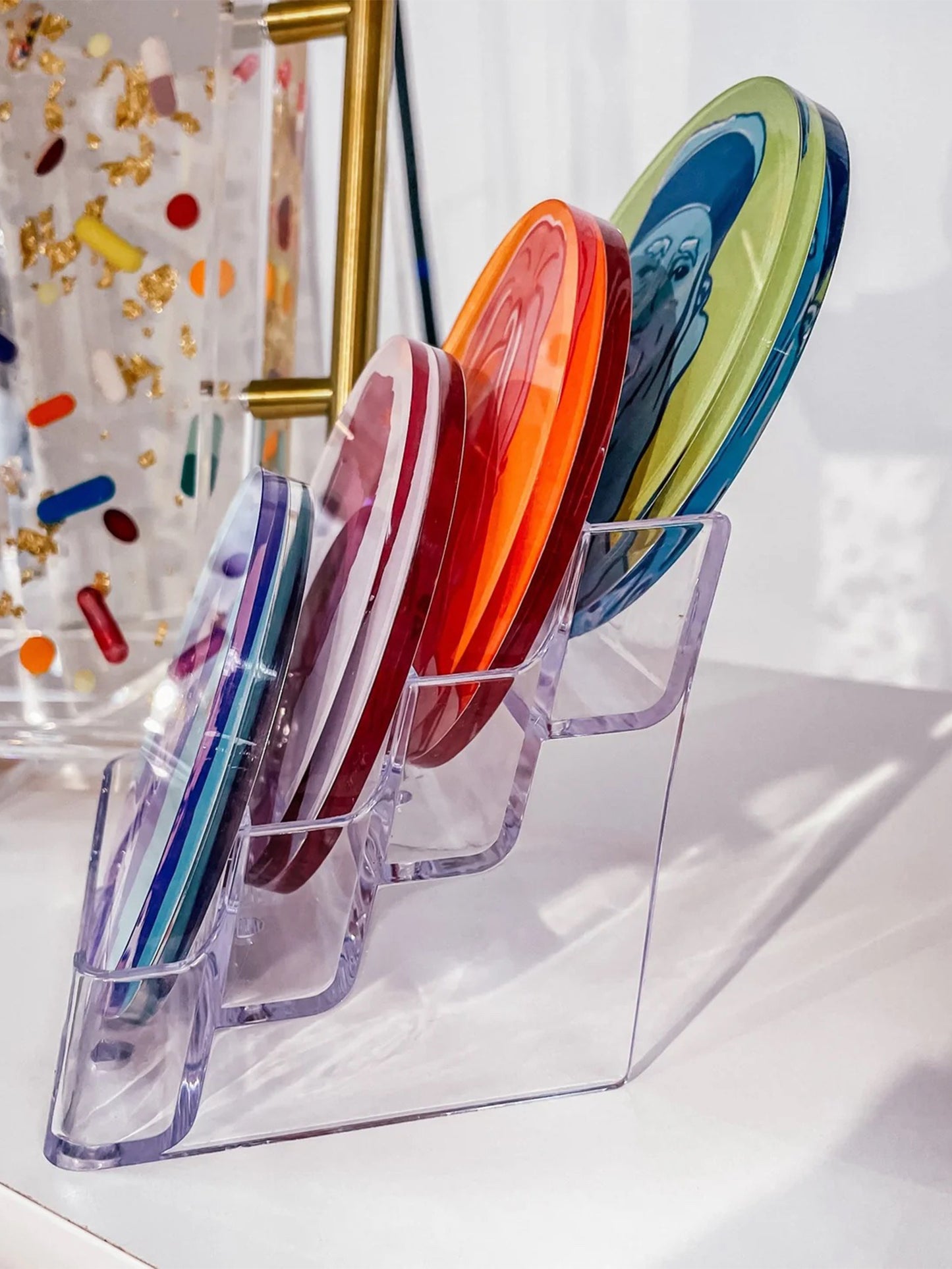 Tart By Taylor Riser Coaster Display – saintbernard.com